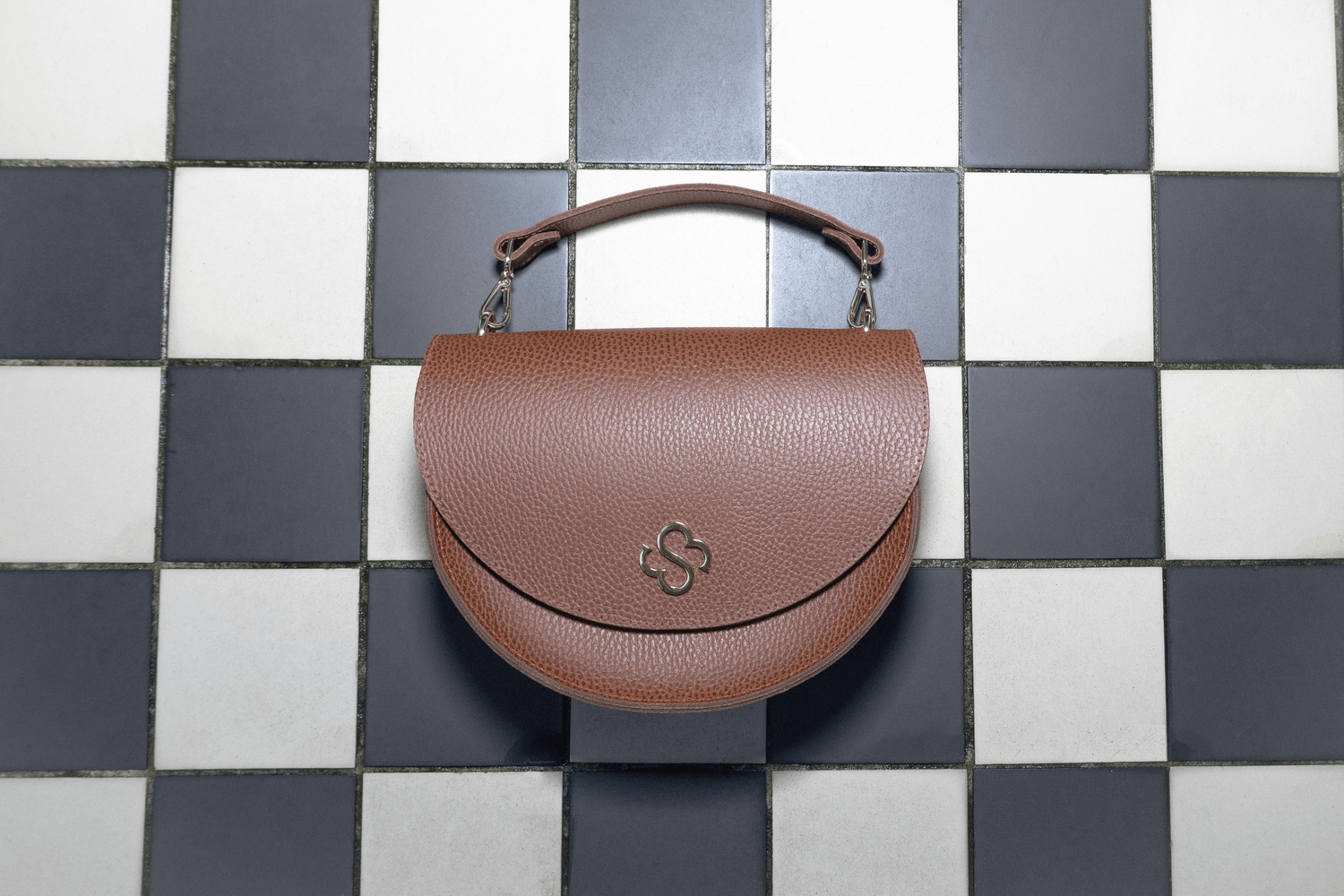 Sneak Peek! Our New Favourite Handbag